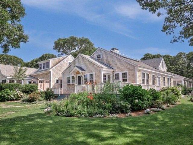 house with 4 bedroom, Chilmark MA ES104788200