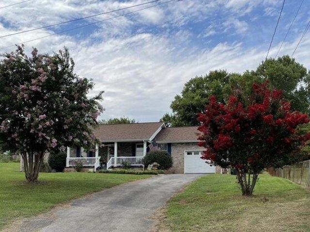 house with 4 bedroom, Church Hill TN DLS93406270