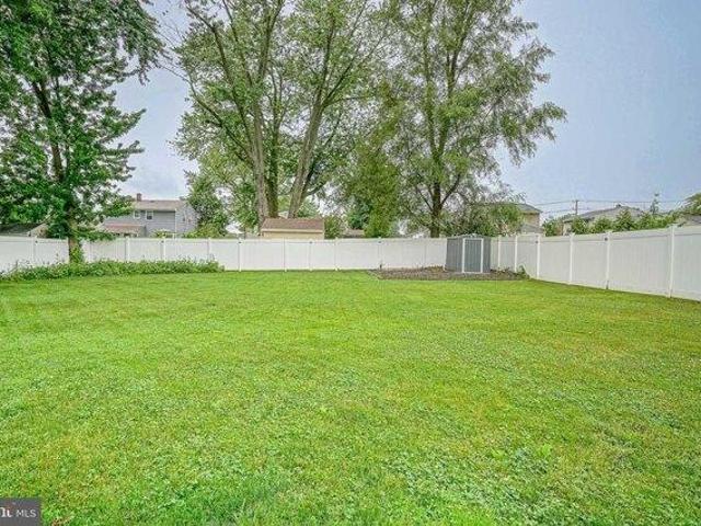 house with 4 bedroom, Cinnaminson NJ DS102800302