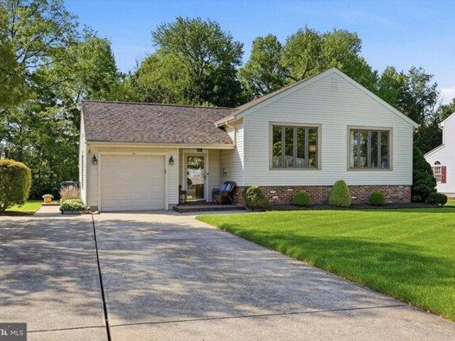 house with 4 bedroom, Cinnaminson NJ DS102824790