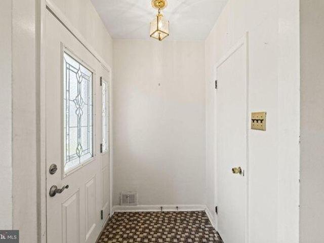 house with 4 bedroom, Cinnaminson NJ ES105156758