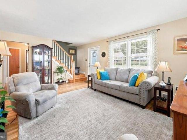 house with 4 bedroom, Cinnaminson NJ ES105158532