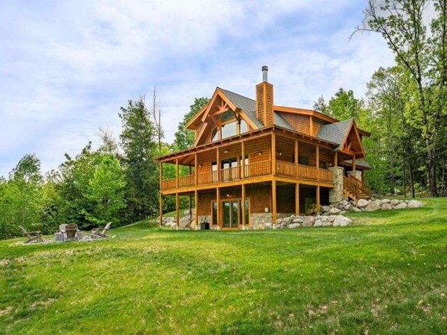 house with 4 bedroom, Conway NH DLS102799415