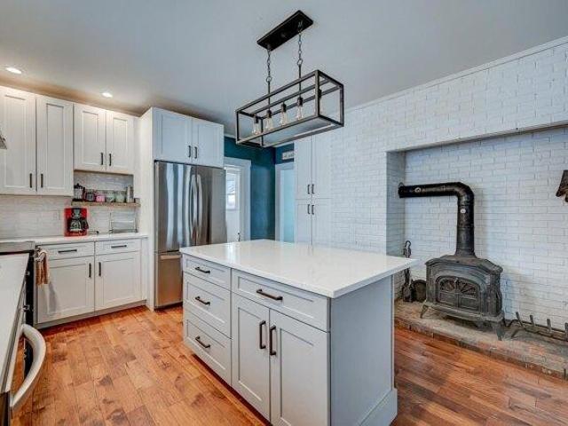 house with 4 bedroom, Conway NH ES105293693