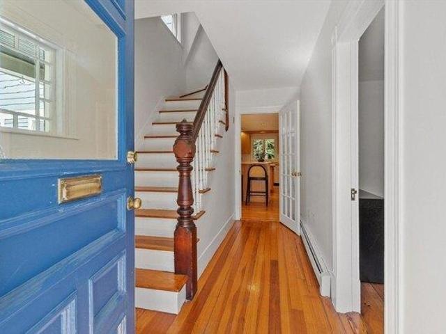 house with 4 bedroom, Concord MA ES104115894