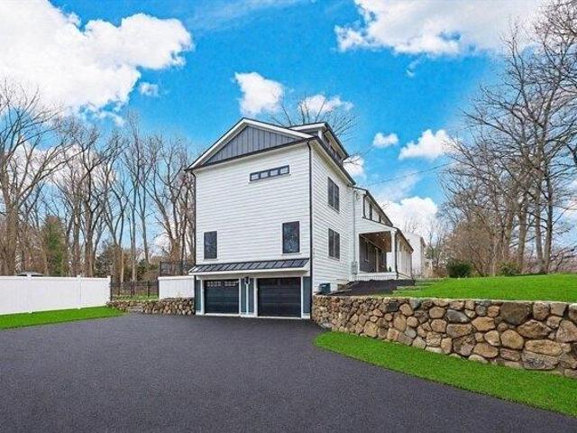 house with 4 bedroom, Concord MA ES104605187