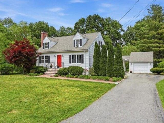 house with 4 bedroom, Concord MA ES104852646