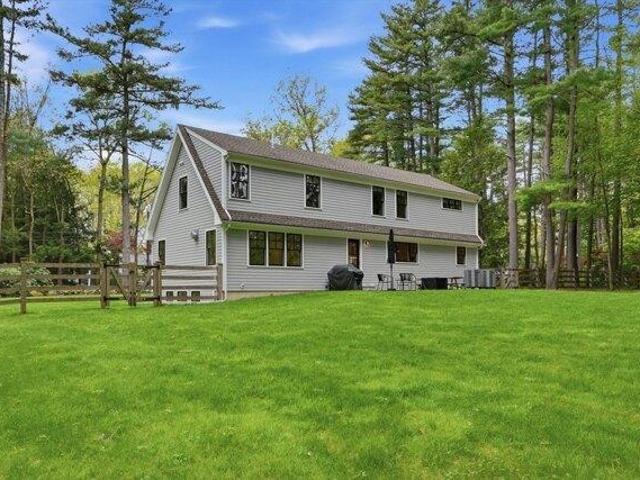 house with 4 bedroom, Concord MA ES103497207