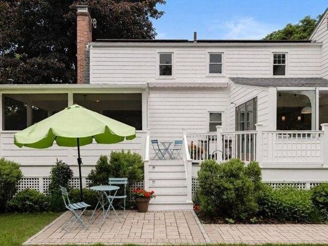 house with 4 bedroom, Concord MA ES103931590
