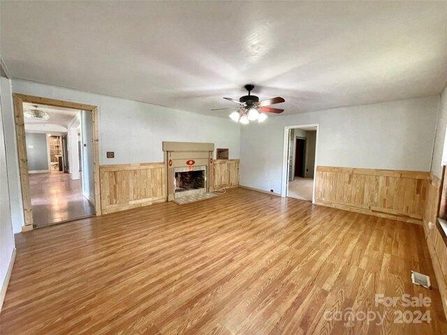 house with 4 bedroom, Concord NC ES104898234