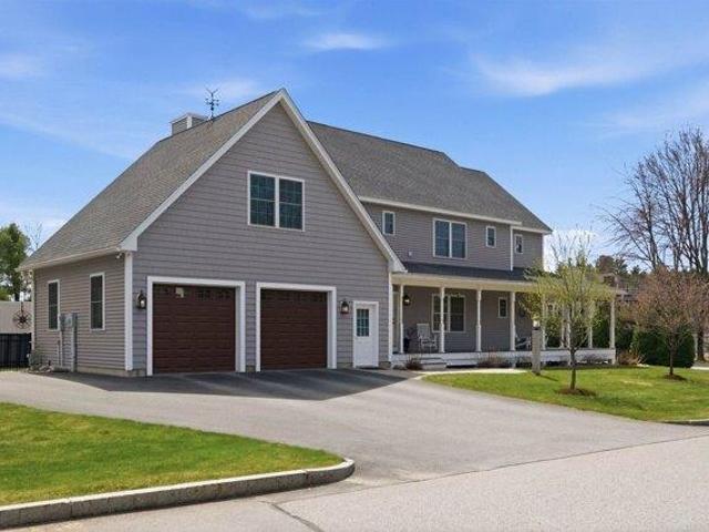 house with 4 bedroom, Concord NH DLS102633290