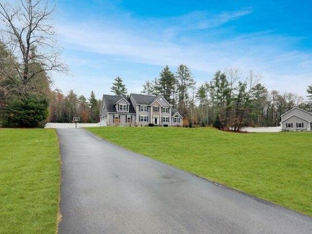 house with 4 bedroom, Concord NH DS102775291