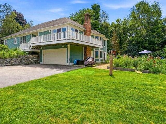 house with 4 bedroom, Concord NH ES104832261