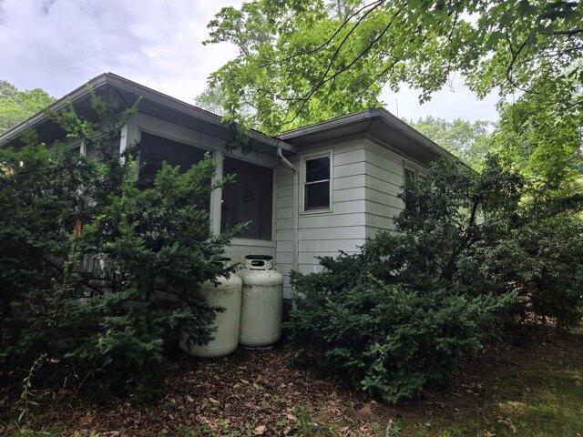 house with 4 bedroom, Concord NH ES104850864