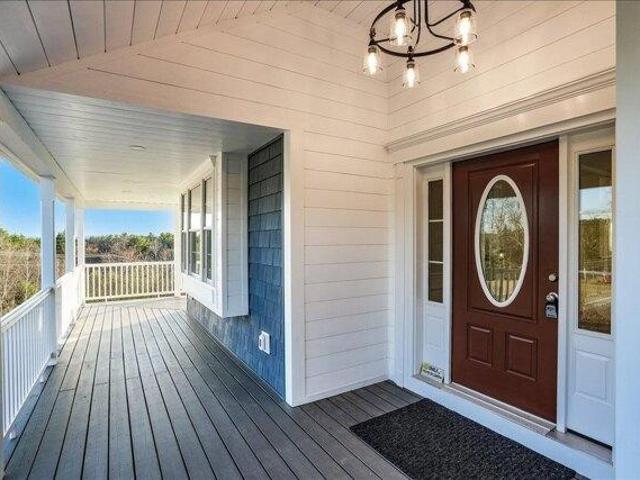 house with 4 bedroom, Concord NH ES103017758