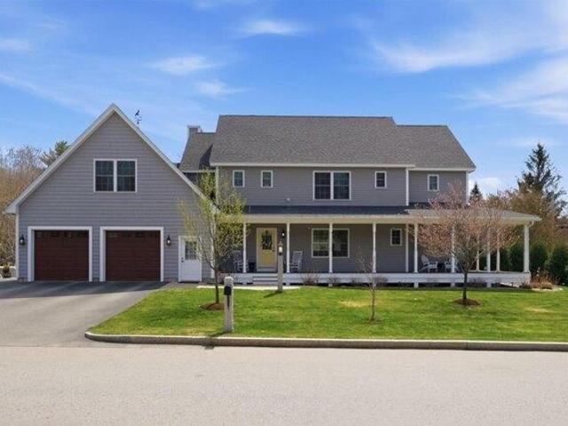 house with 4 bedroom, Concord NH ES103439784