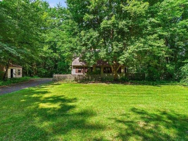 house with 4 bedroom, Concord NH ES103851822