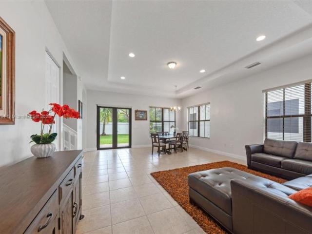 house with 4 bedroom, Cooper City FL FL DS102396965