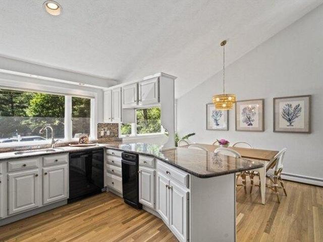 house with 4 bedroom, Cohasset MA ES103966908