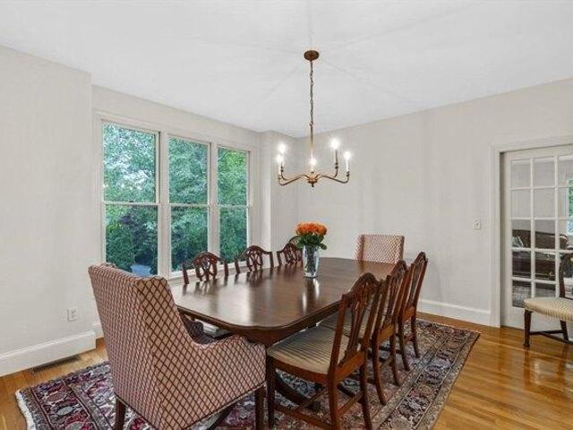 house with 4 bedroom, Cohasset MA ES104010702
