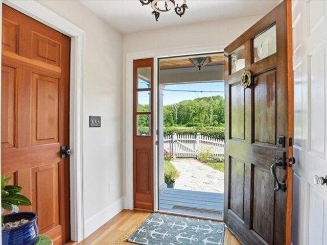 house with 4 bedroom, Cohasset MA ES105175600