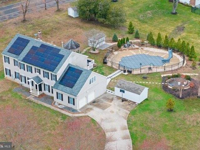 house with 4 bedroom, Columbus NJ DLS101799719