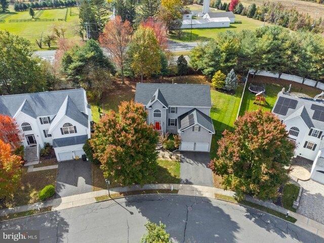 house with 4 bedroom, Columbus NJ DLS102279901