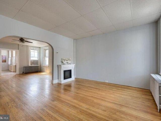 house with 4 bedroom, Columbia PA DS103624684