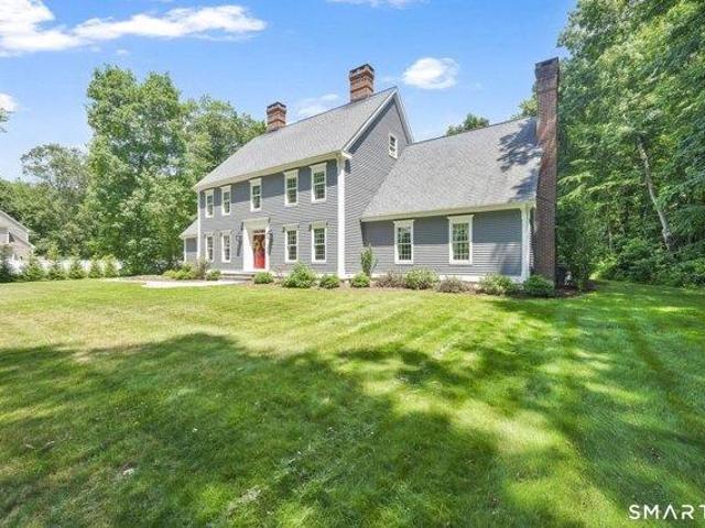 house with 4 bedroom, Colchester CT ES104148409