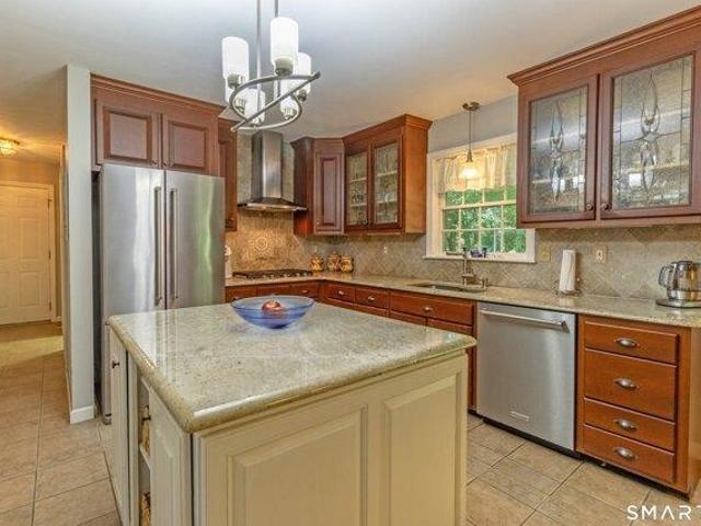 house with 4 bedroom, Colchester CT ES104946784