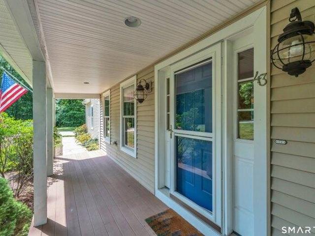 house with 4 bedroom, Colchester CT ES103664965
