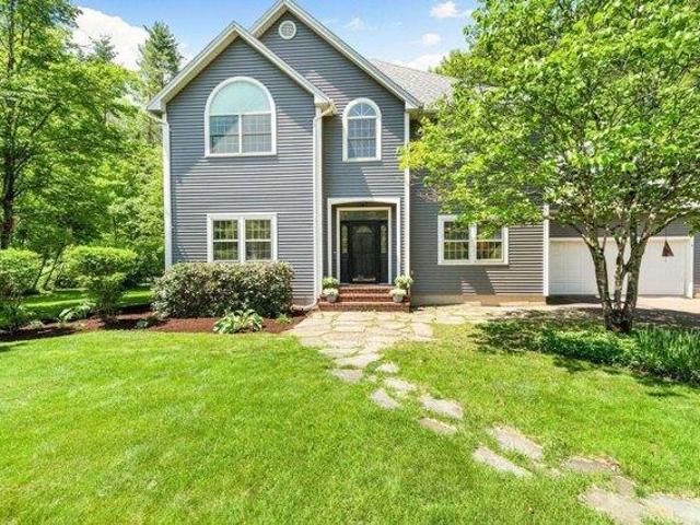 house with 4 bedroom, Colchester VT DS104009548