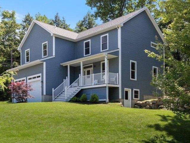 house with 4 bedroom, Colchester VT ES104539933