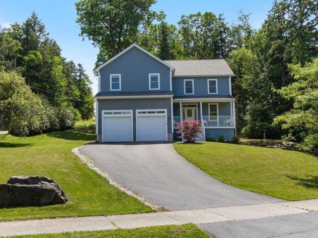 house with 4 bedroom, Colchester VT ES104920959
