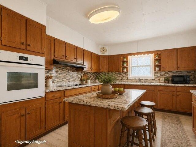house with 4 bedroom, Colebrook NH ES104762340