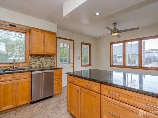 house with 4 bedroom, Colonia NJ ES102824288