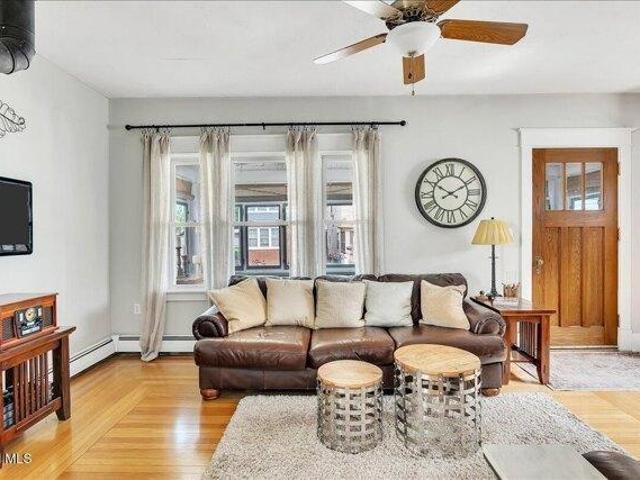 house with 4 bedroom, Colonie NY ES103623027