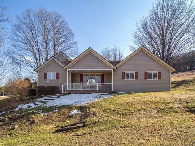 house with 4 bedroom, Cortland NY DS88711551