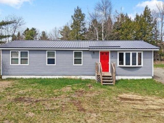 house with 4 bedroom, Corinna ME ES103128072