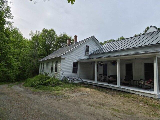 house with 4 bedroom, Corinth VT DS104298139