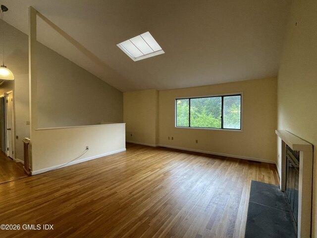 house with 4 bedroom, Cos Cob CT ES104232663