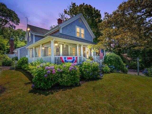 house with 4 bedroom, Cotuit MA DLS101858321