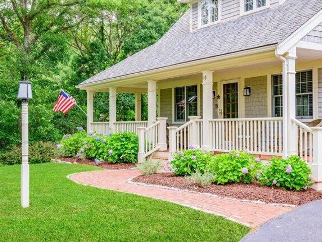 house with 4 bedroom, Cotuit MA DS104329901