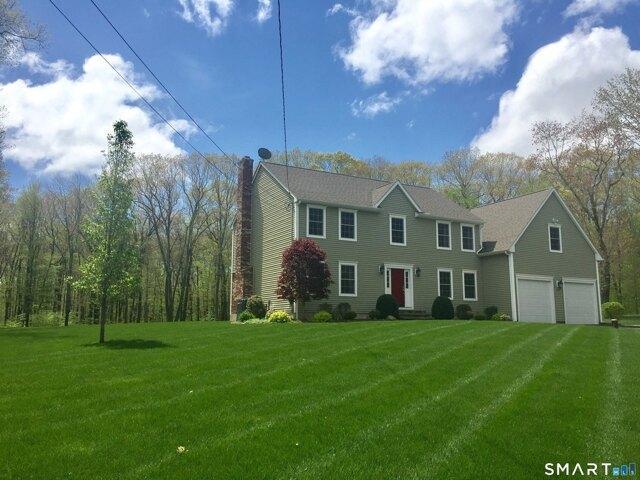 house with 4 bedroom, Coventry CT DLS101631584