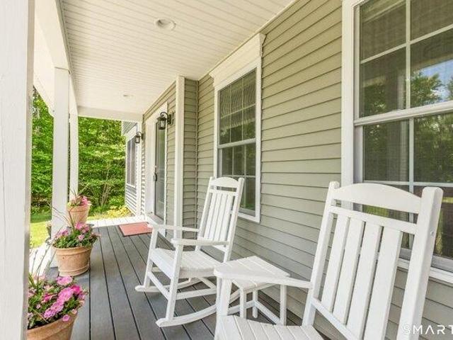house with 4 bedroom, Coventry CT ES103927995