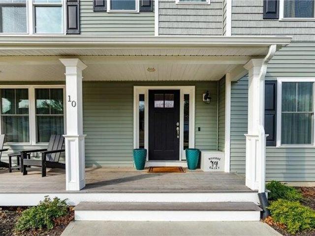 house with 4 bedroom, Coventry RI DS101856715