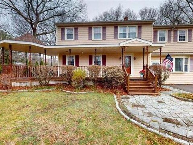 house with 4 bedroom, Coventry RI DS102563483