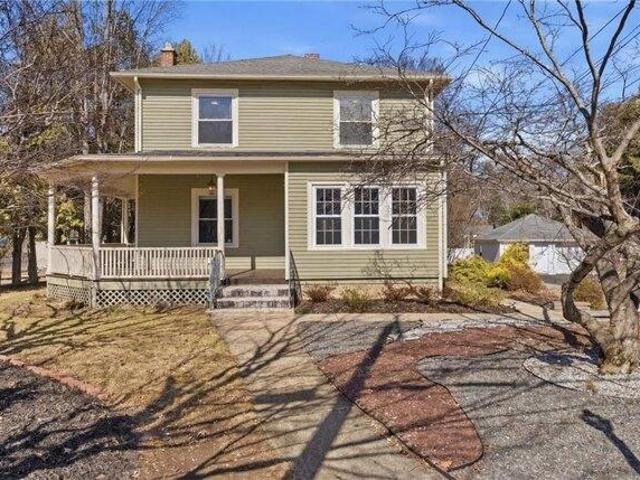 house with 4 bedroom, Coventry RI DS103249218
