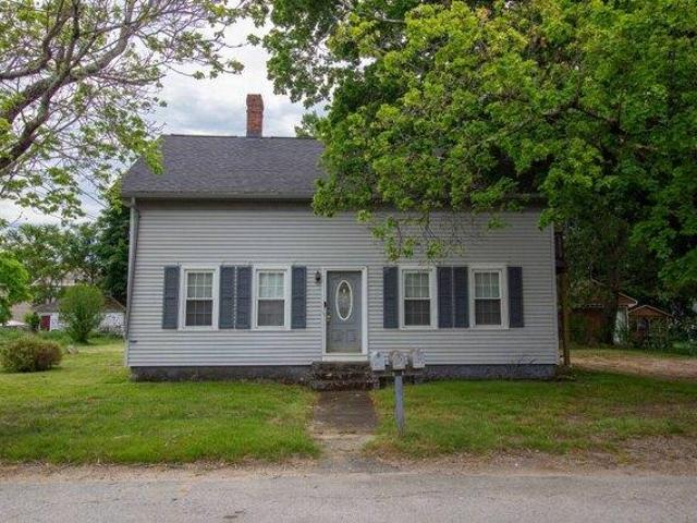 house with 4 bedroom, Coventry RI DS104010117