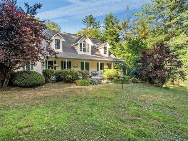 house with 4 bedroom, Coventry RI ES104111945